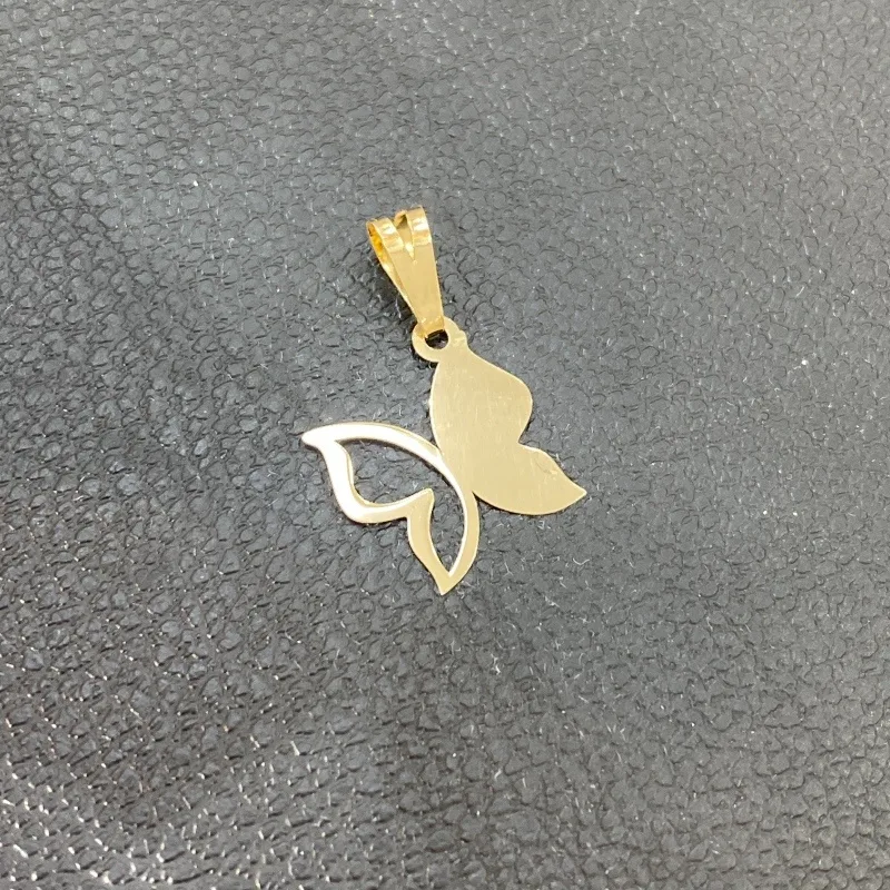 پلاک طلا لیزری طرح پروانه زنانه و دخترانه کد 2263 SF